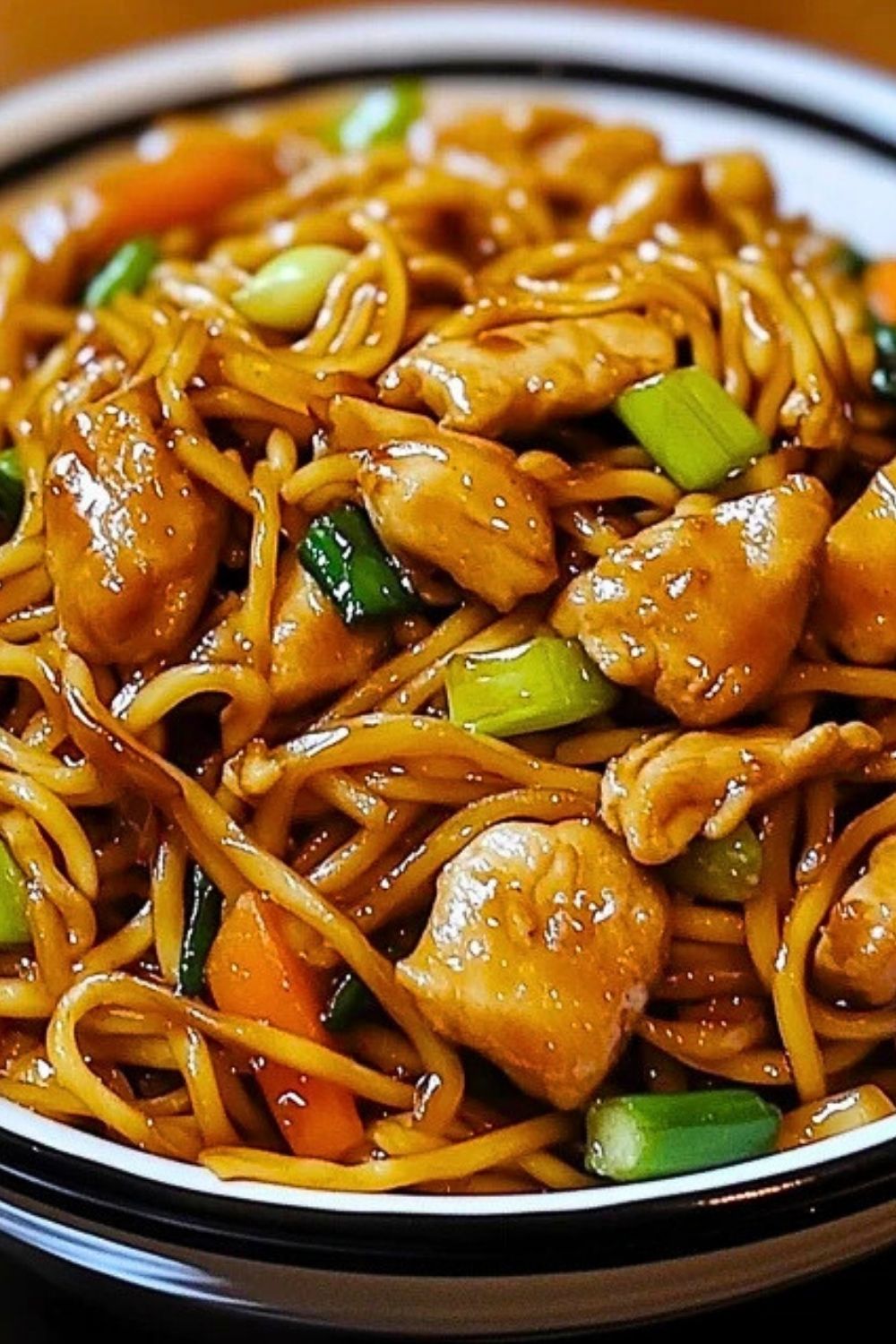 Garlic Chicken Lo Mein – Life With Nina
