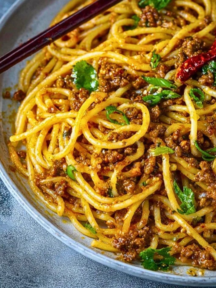 Asian-Style Ground Beef Spaghetti